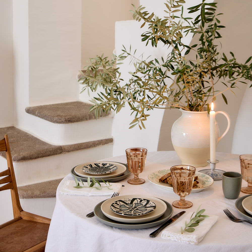 Appetizer Plate Reinforced Rim Elements